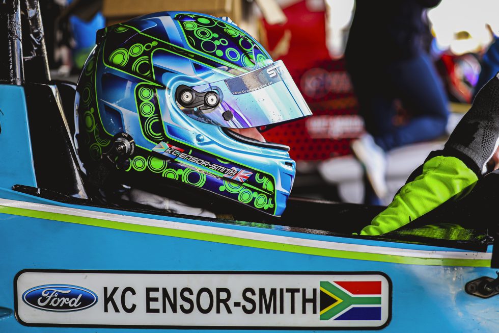 CHAMPIONSHIP FORERUNNER ENSOR-SMITH LOOKING TO CONSOLIDATE LEAD AS ...